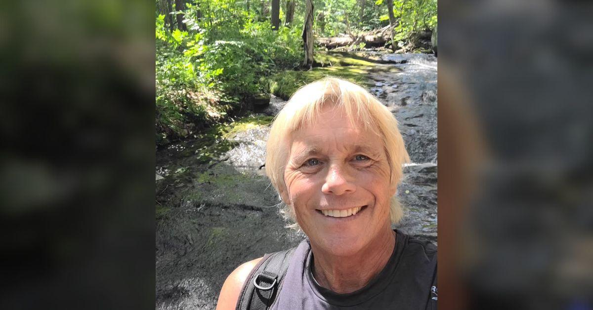 Christopher Atkins Denies Stuffing His Speedo In ‘Dallas’ Soap Opera