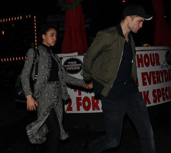 OK! Exclusive: Holiday Of Horrors: Robert Pattinson’s Family To Give ...