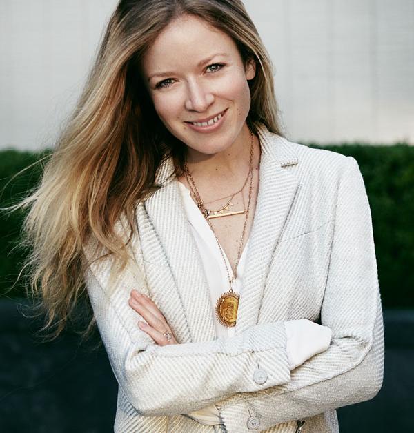 Celeb Stylist Erin Walsh on What She Loves Most About Dressing Sarah ...