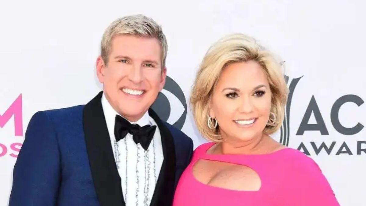 Lindsie Chrisley Smiles In Mug Shot After DUI Arrest In Georgia: Photo