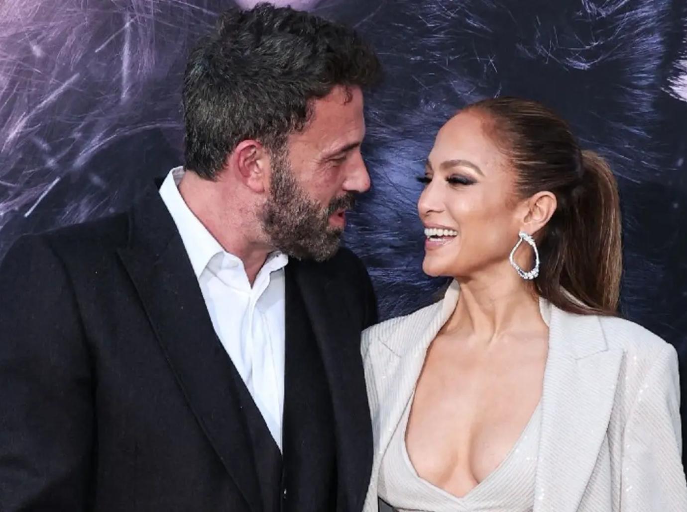 Jennifer Lopez & Ben Affleck's Divorce Could 'Get Ugly' With No Prenup
