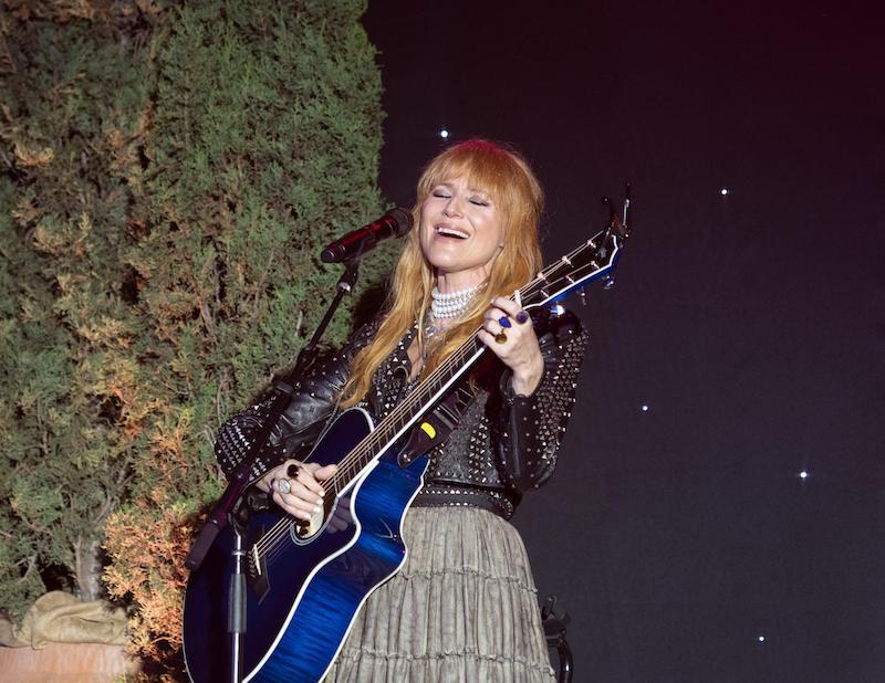 Jewel & Kevin Costner Are 'Seeing Where' Their Romance Goes