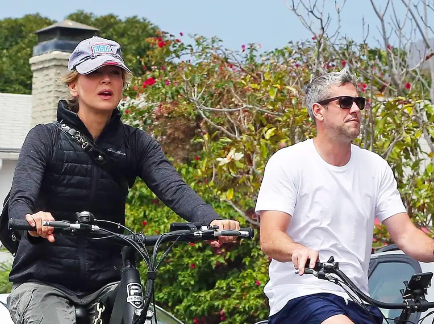 Renee Zellweger & Ant Anstead Are 'Madly In Love' After Nearly 3 Years