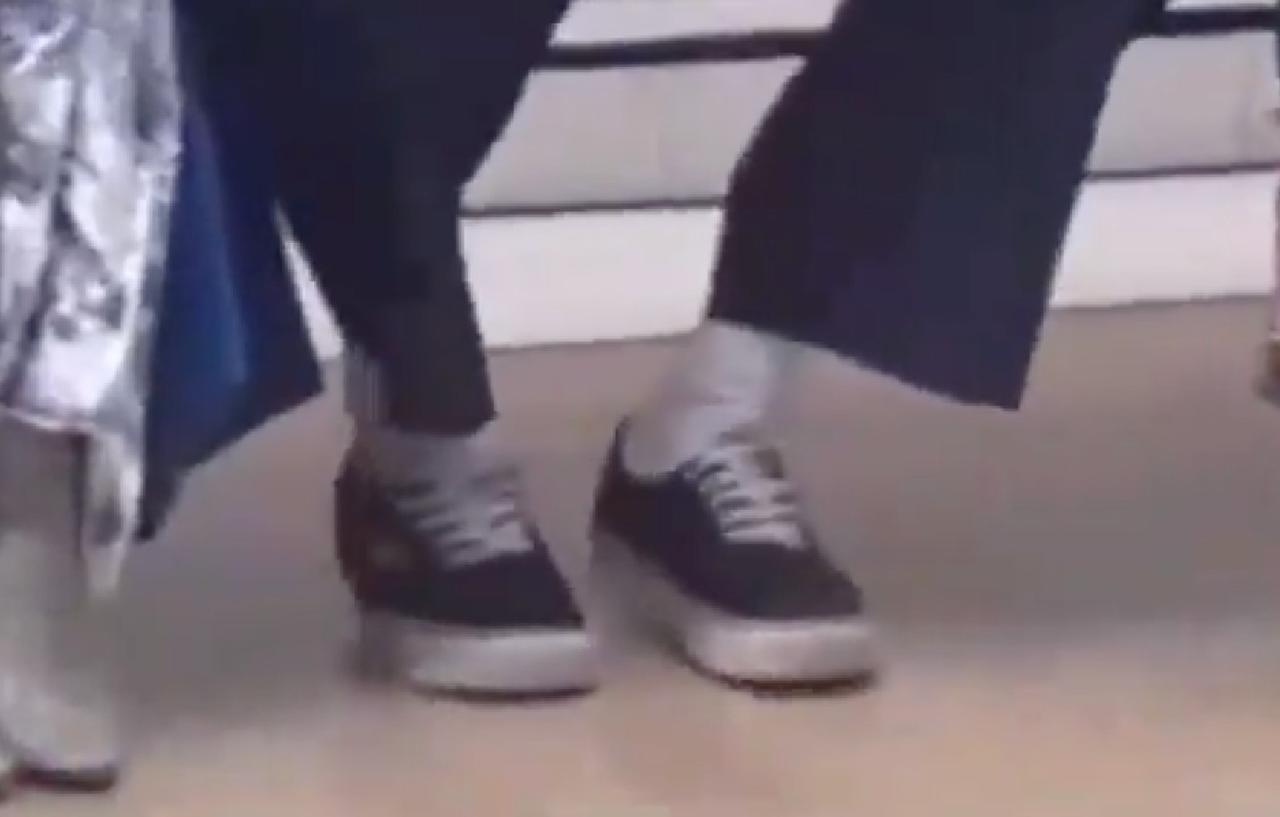 Harry Styles Teased For Wearing 'Nasty Vans' To London Fashion Week