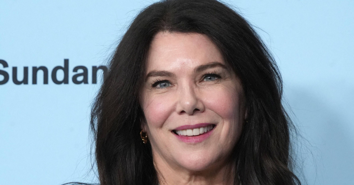What Is Gilmore Girls' Lauren Graham's Net Worth?