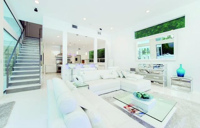 Check Out Pics of Akon's Entirely White Mansion