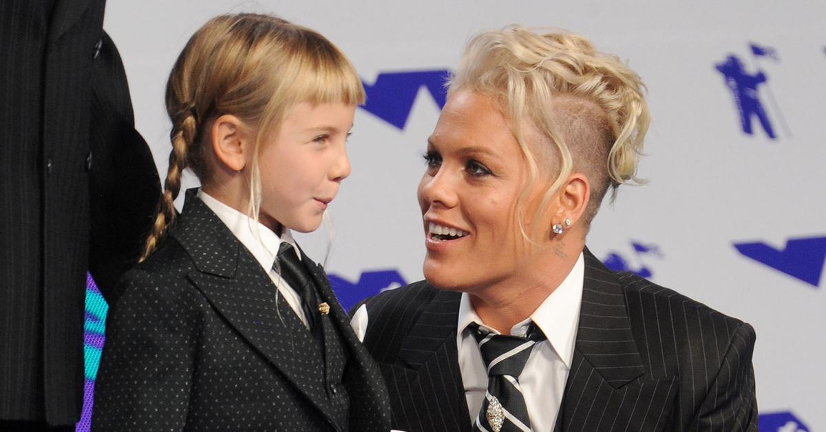 Pink Dedicates Powerful VMA Speech To Her Lookalike Daughter