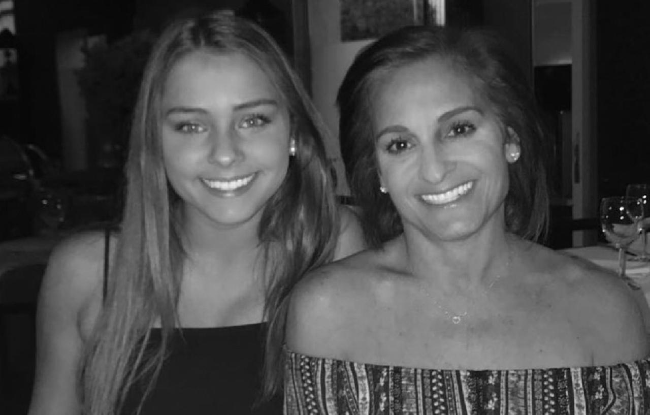 Mary Lou Retton Was Almost On Life Support During Hospitalization