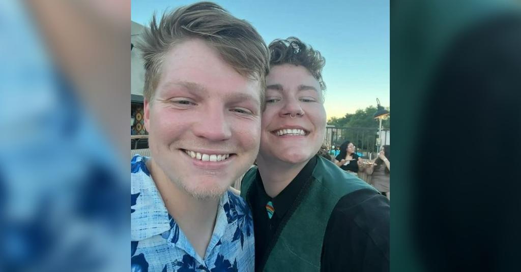 Sister Wives' Leon Brown Shares Old Photos Of Late Brother Garrison