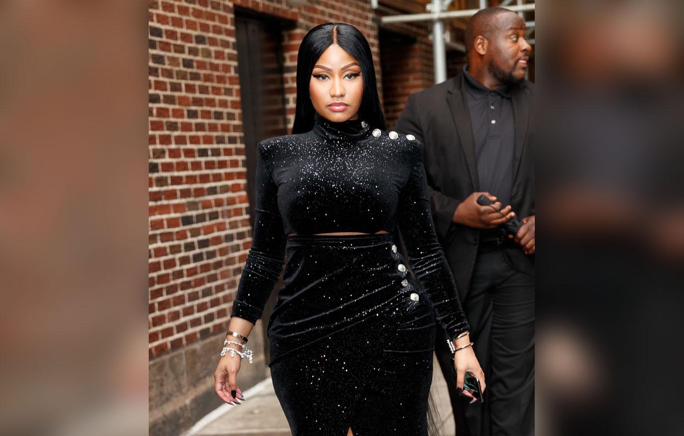 Nicki Minaj Experiences Major Nip Slip During Made In America Festival