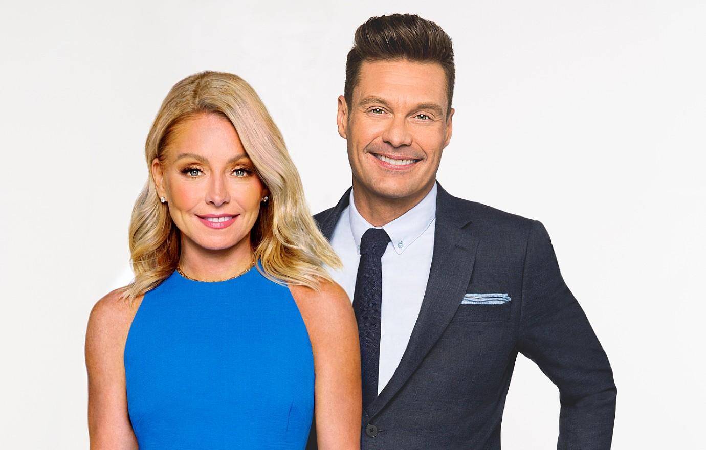 Kelly Ripa Still Sick As She Hosts 'Live With Kelly & Ryan'