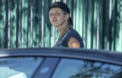 Loni Willison Seen Smoking in L.A. 8 Years After Becoming Homeless