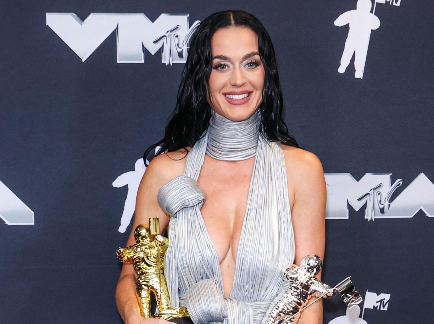 Jack Antonoff Addresses Using Earplugs For Katy Perry VMAs Performance