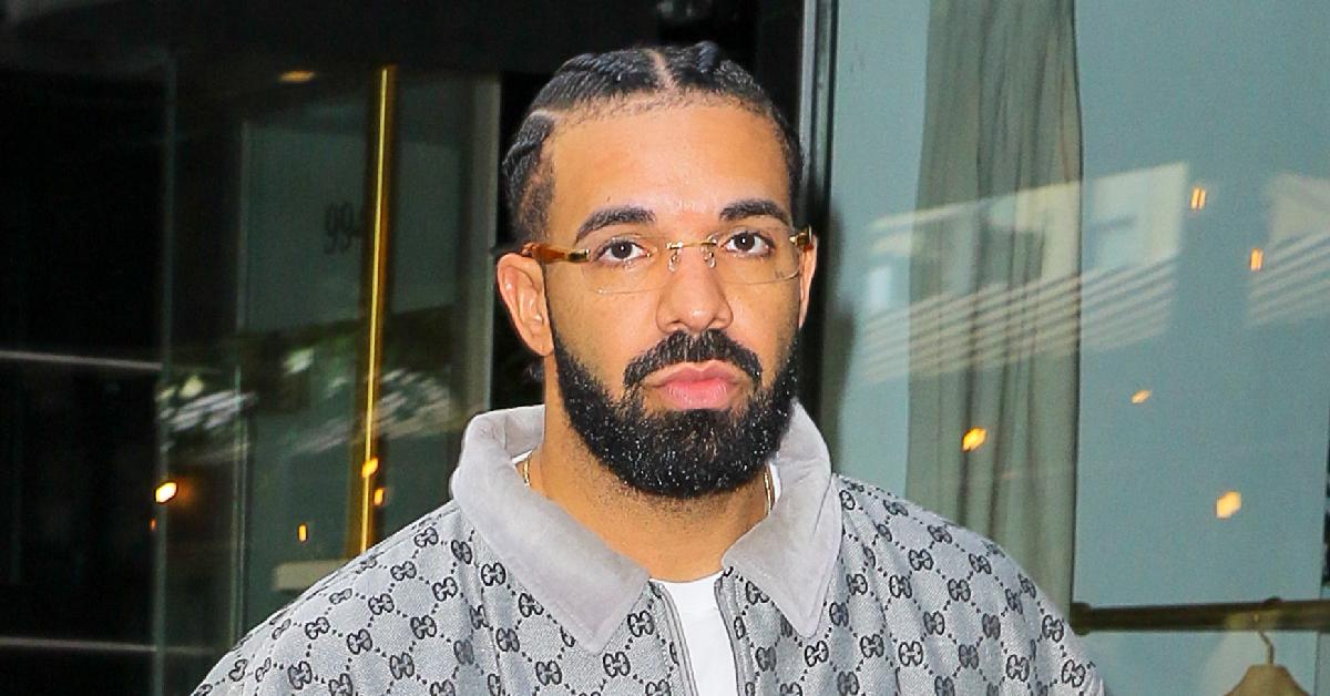 Drake Buys $2,651 Worth Of Nando's Fast Food Before Melbourne Concert