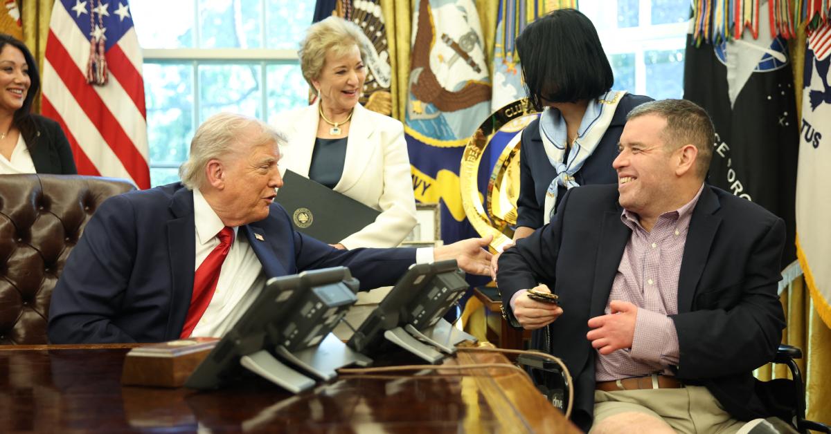 Donald Trump Tells Wounded Soldiers It's 'Amazing' They 'Got Hit'