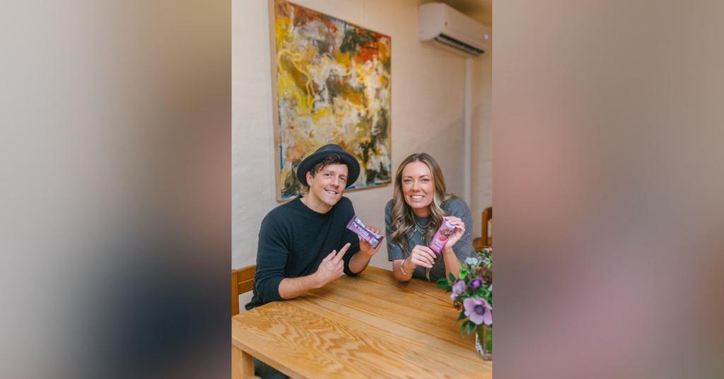 Jason Mraz Discusses Feeling Less Pressure After 20-Year Career