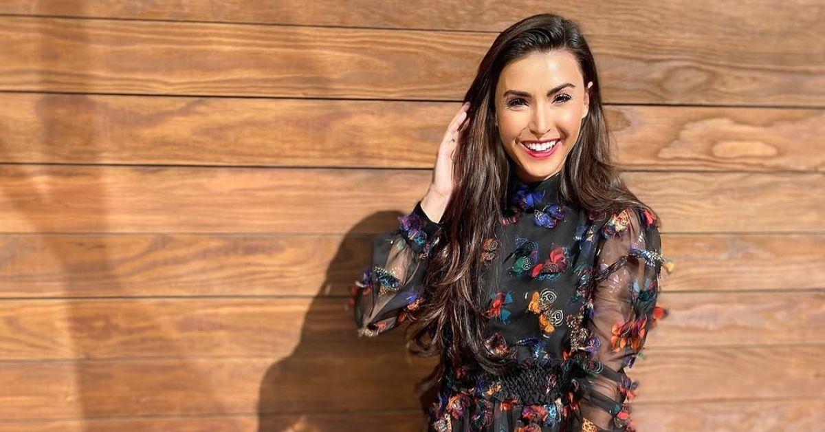 Bronwyn Newport Arrives Late To Cast Trip Amid Alleged Identity Fraud