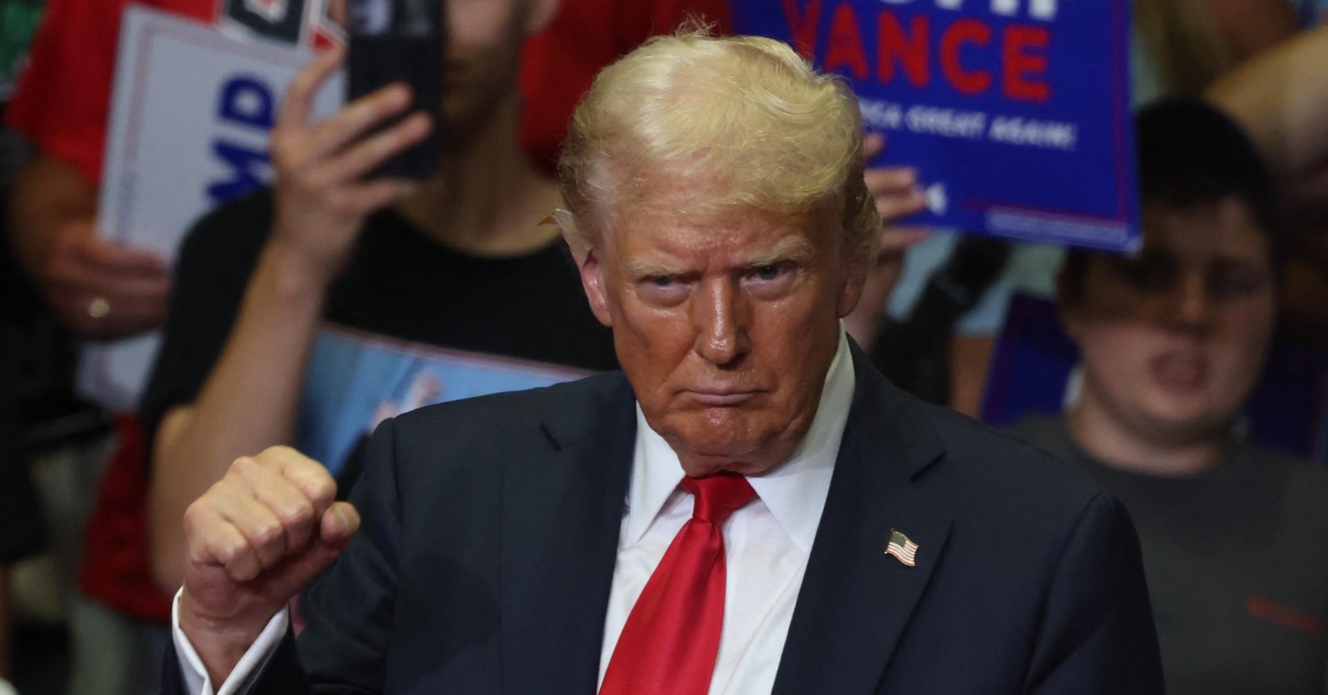 Donald Trump Slammed After Getting Self-Conscious About His 'Combover'