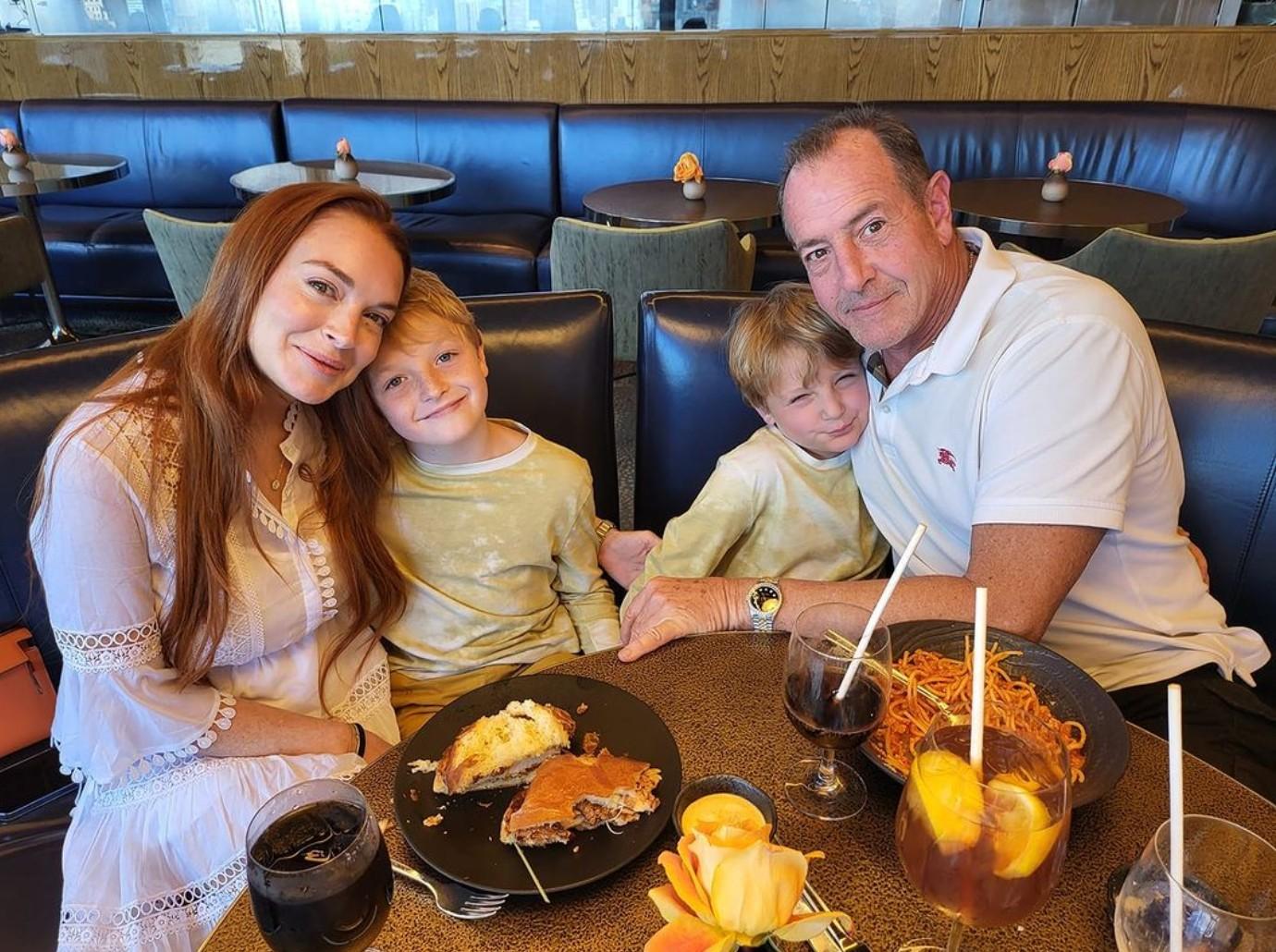 Lindsay Lohan's Delivery 'Went Really Smooth,' Her Father Michael Says