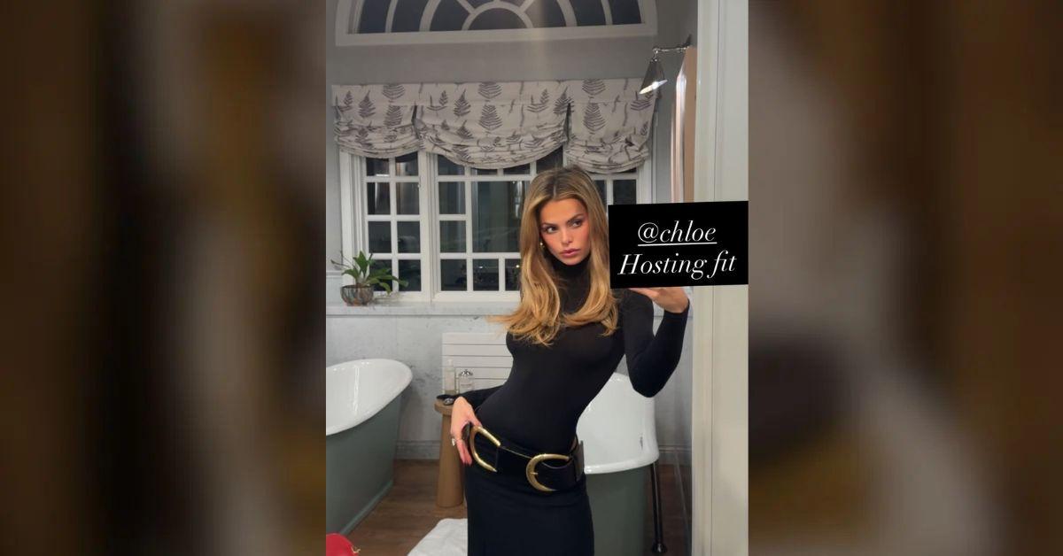 Brooks Nader Stuns In Bath With Sister Sarah Jane: See Steamy Photo