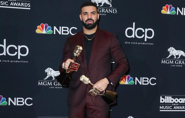 Sheryl Crow Calls Out Drake For Using Tupac's AI-Generated Voice