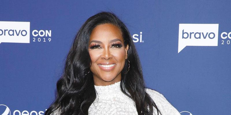 'RHOA' Star Kenya Moore Caught Wearing Wedding Ring After Split