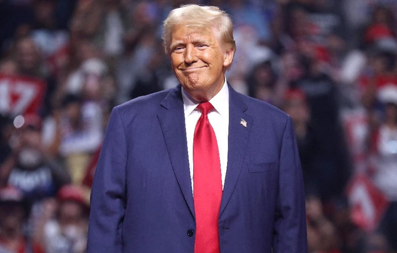 Donald Trump Bashed For Discussing Arnold Palmer's Private Part