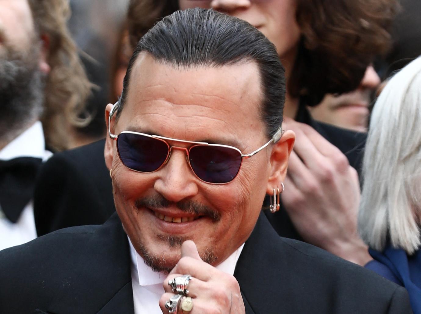 Grunge Johnny Depp Rocks Out At Tribute Concert After Cannes