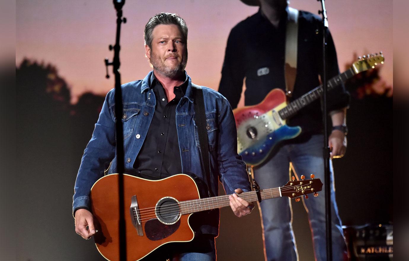 Blake Shelton Mourns The Death Of Country Star Earl Thomas Conley