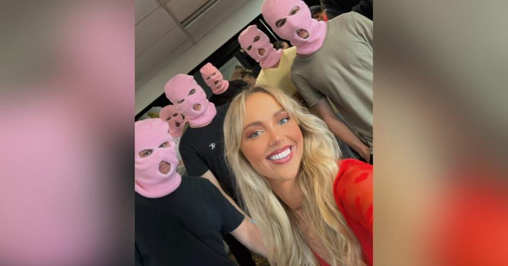 OnlyFans' Annie Knight Says Fiance Was 'Proud' She Slept With 583 Men