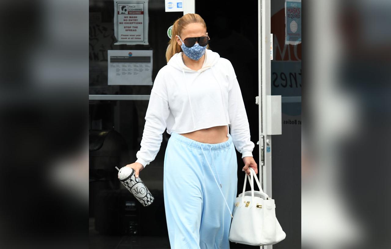 Jennifer Lopez Flaunts Her Midriff While Stepping Out To Lunch In Miami ...