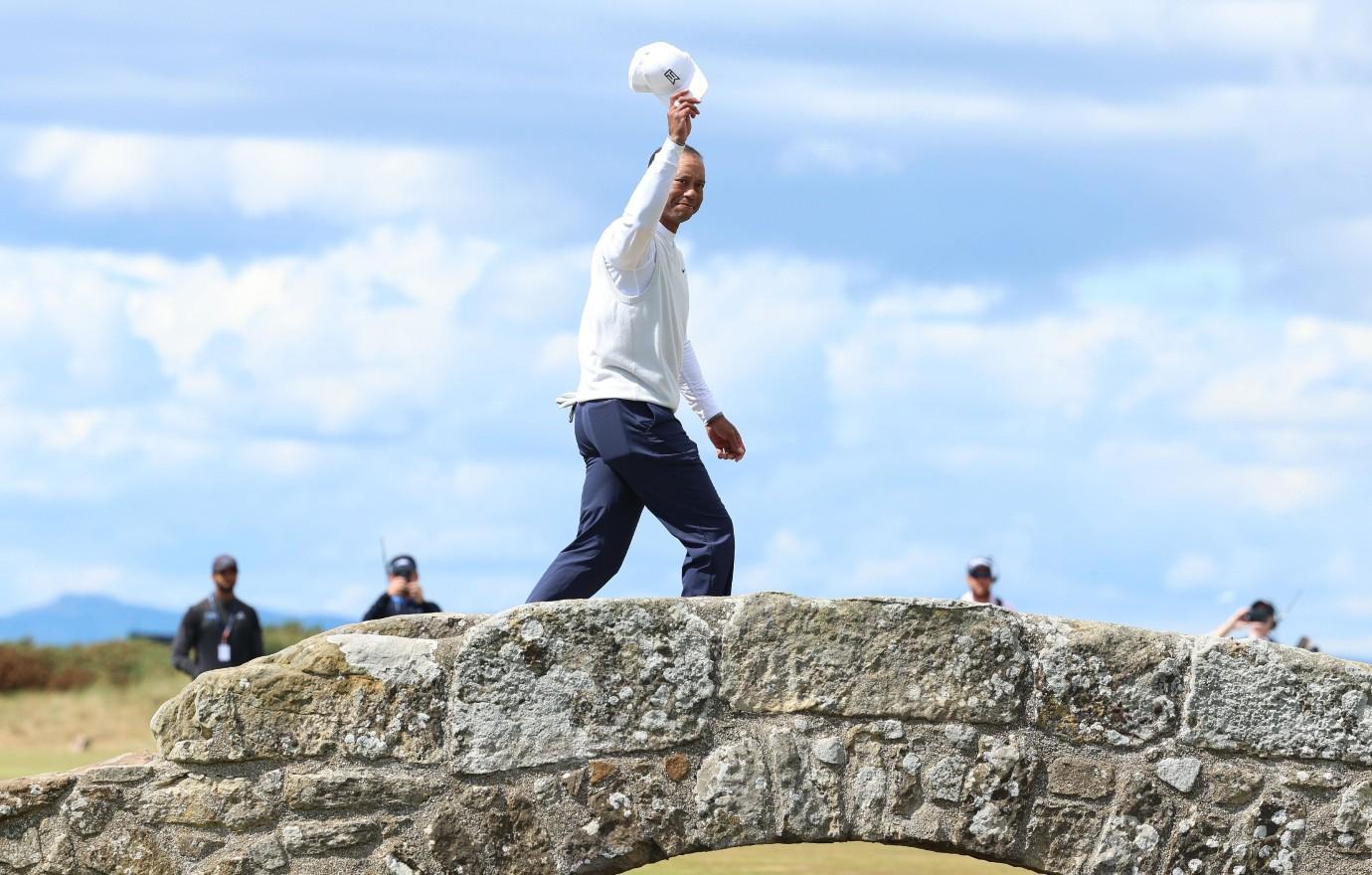 Tiger Woods Fights Tears In Emotional Moment At St. Andrews