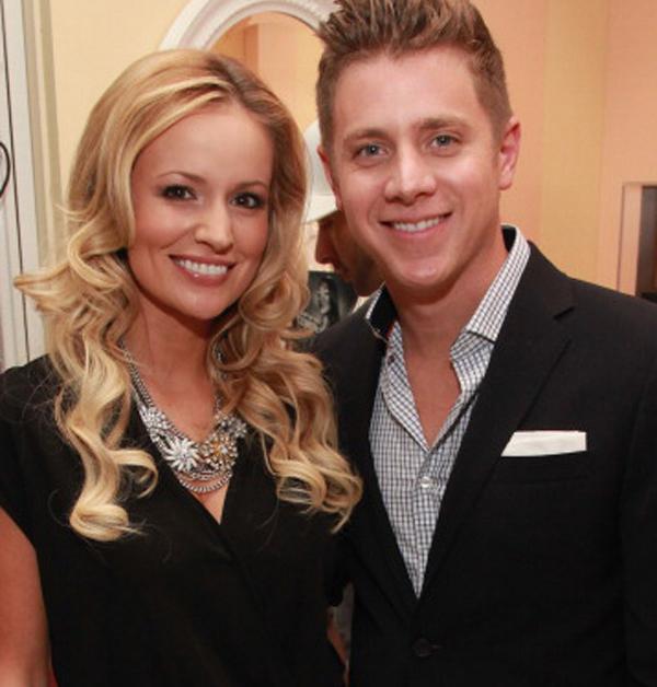 Jef Holm Flirts With Woman Who Looks Like His 'Bachelorette' Star ...