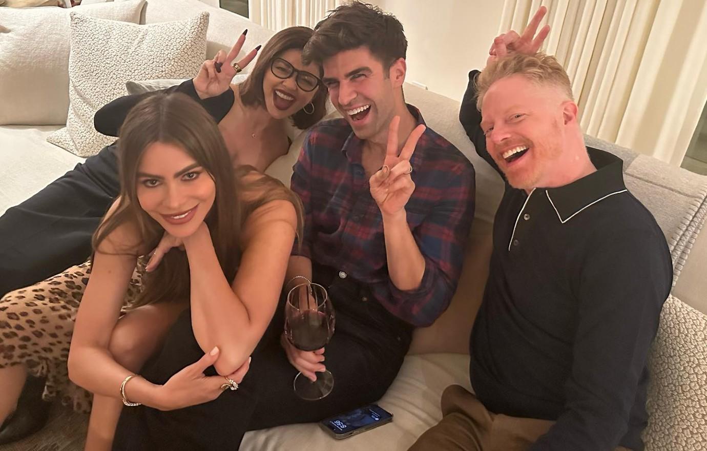 Sofia Vergara Cozies Up To 'Modern Family' Husband Ed O'Neill