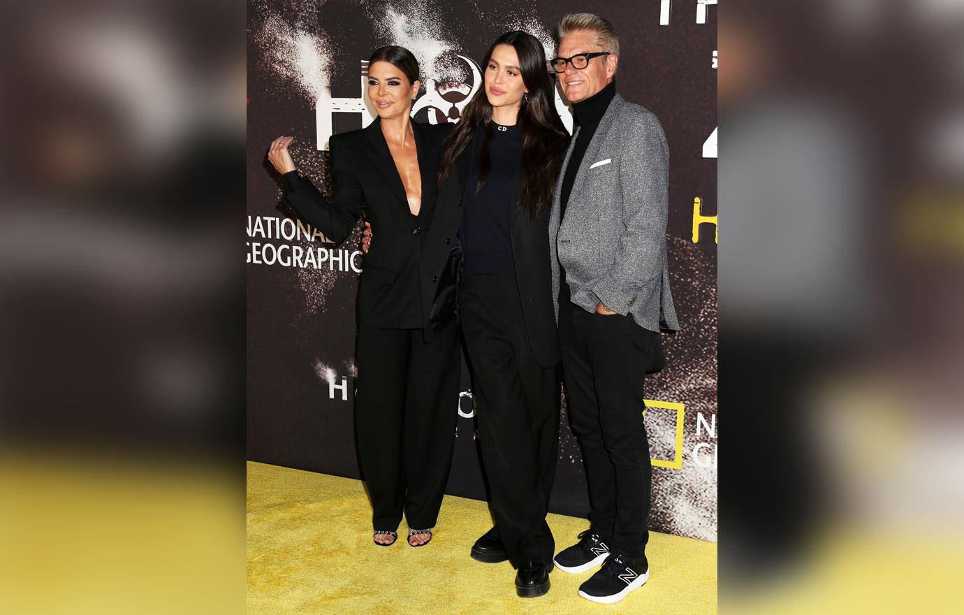 Lisa Rinna Attends Premiere After Mom Lois' Death With Harry, Amelia