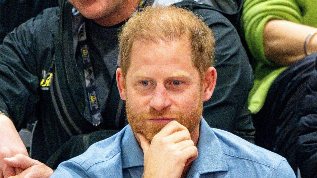 Prince Harry Advising Brooklyn Beckham On How To Handle Family Feud