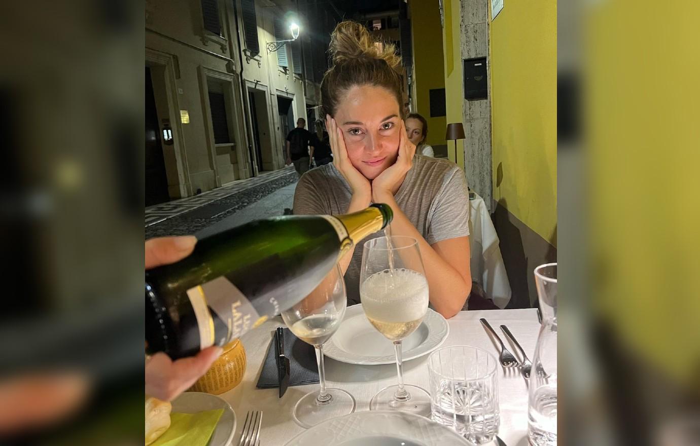 Ansel Elgort & Shailene Woodley Spark Romance Rumors In Italy