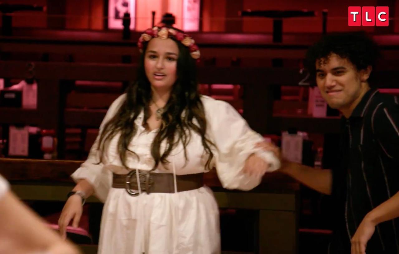 Jazz Jennings' 'Uncomfortable' By Date's 'Nervous' Remark