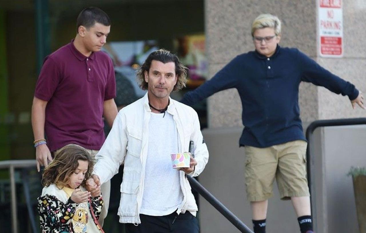 Rocker Gavin Rossdale Shares Sweet Selfie With Son On Instagram