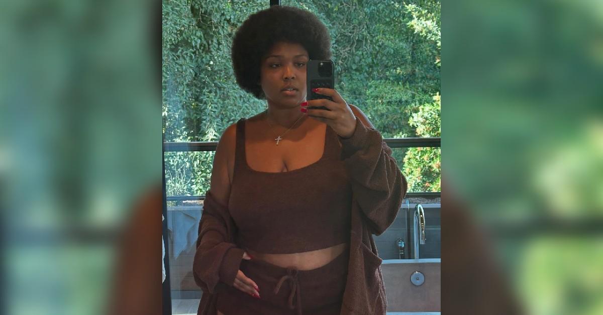 Lizzo Praised For Slim Figure & New Hairdo: Photo