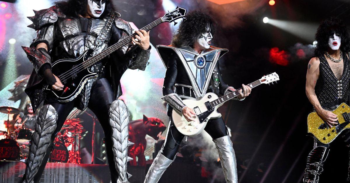 Kiss Rocker Gene Simmons Defends Charging Fans $12K To Be His Assistant