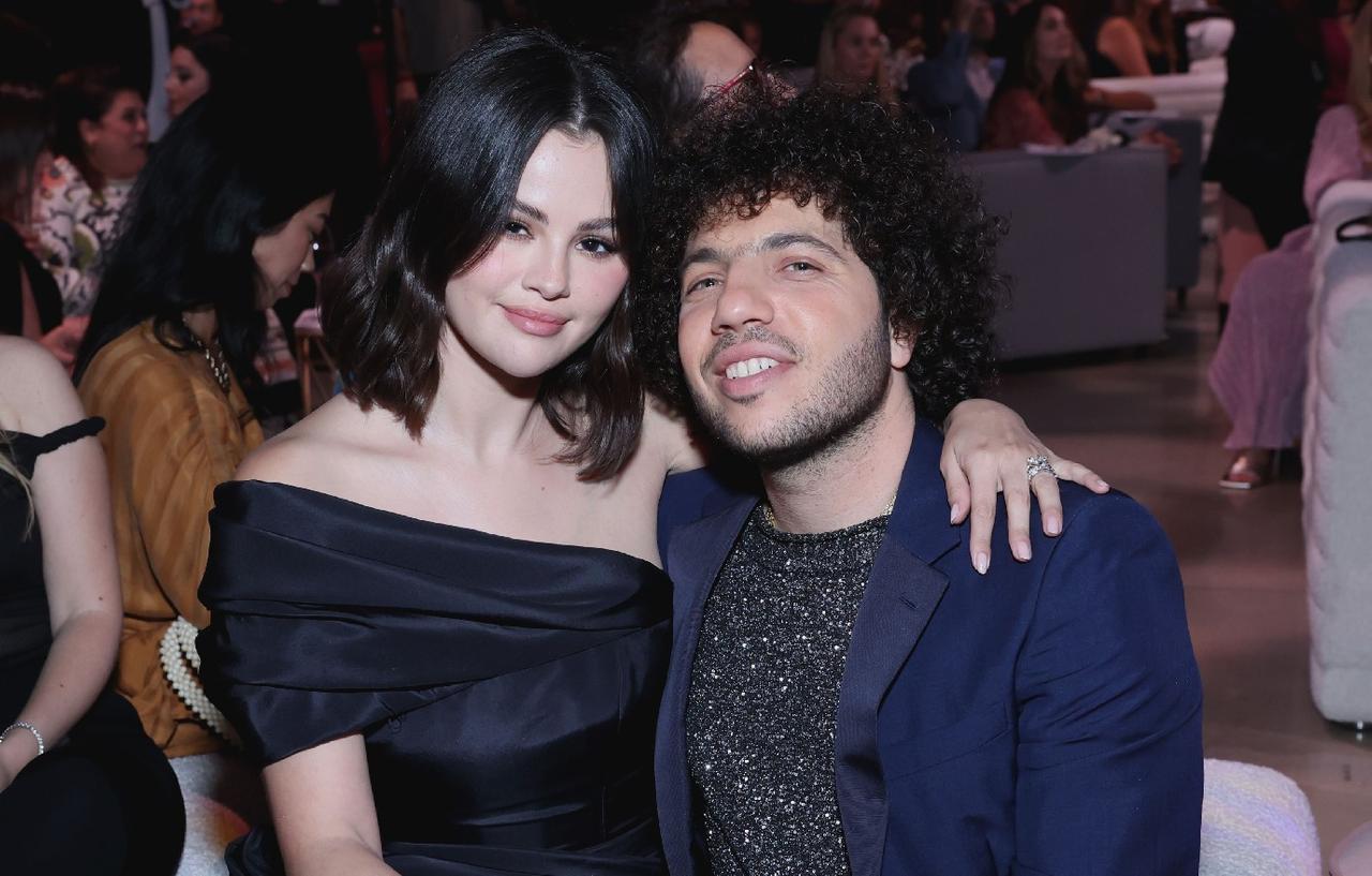 Selena Gomez & Boyfriend Benny Blanco Pack On The PDA: Photos