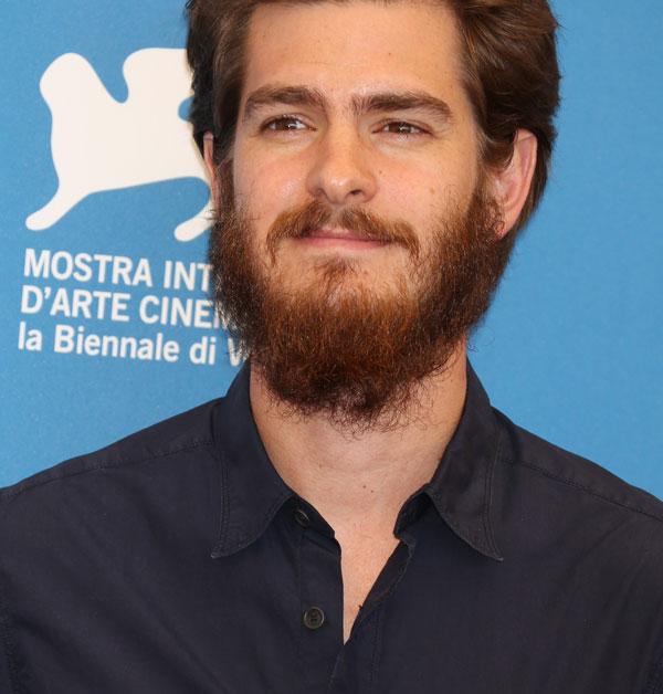 Andrew Garfield Shows Off His Scruffy Beard at the Venice Film Festival ...