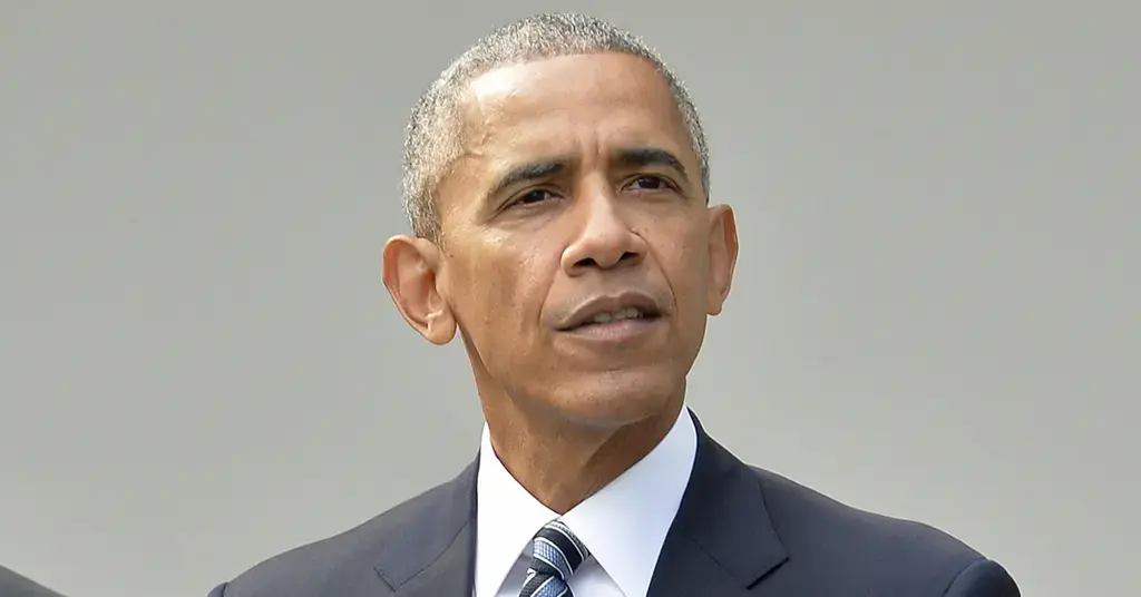 Donald Trump Chants 'Barack Hussein Obama' At Bizarre Florida Rally