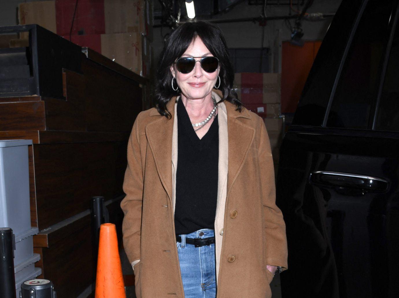 Shannen Doherty Shades Ex Husband, Says She's Grateful For Friends Shannen Doherty Shades Ex Husband, Says She's Grateful For Friends