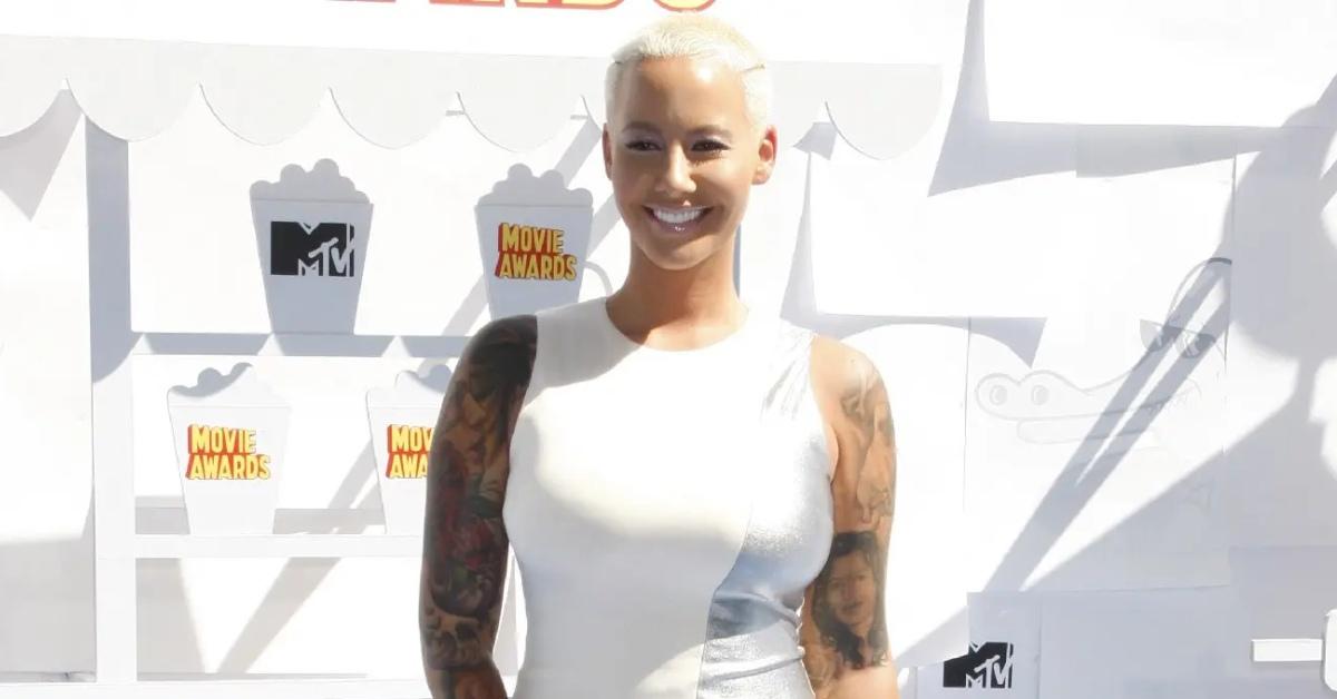 Amber Rose Looks Completely Unrecognizable With Long Hair: Photos