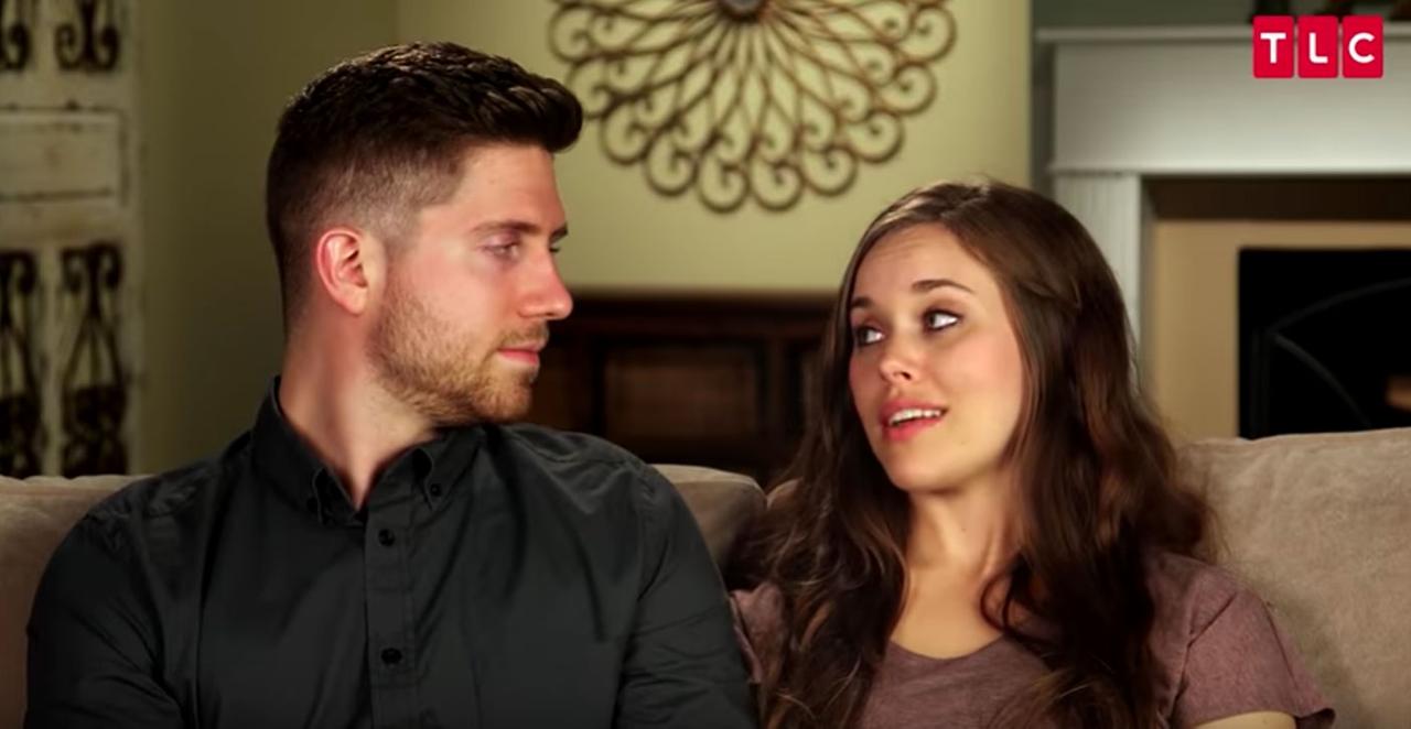 Proposals, Courtships, & Births! See The New ‘Counting On’ Trailer Here