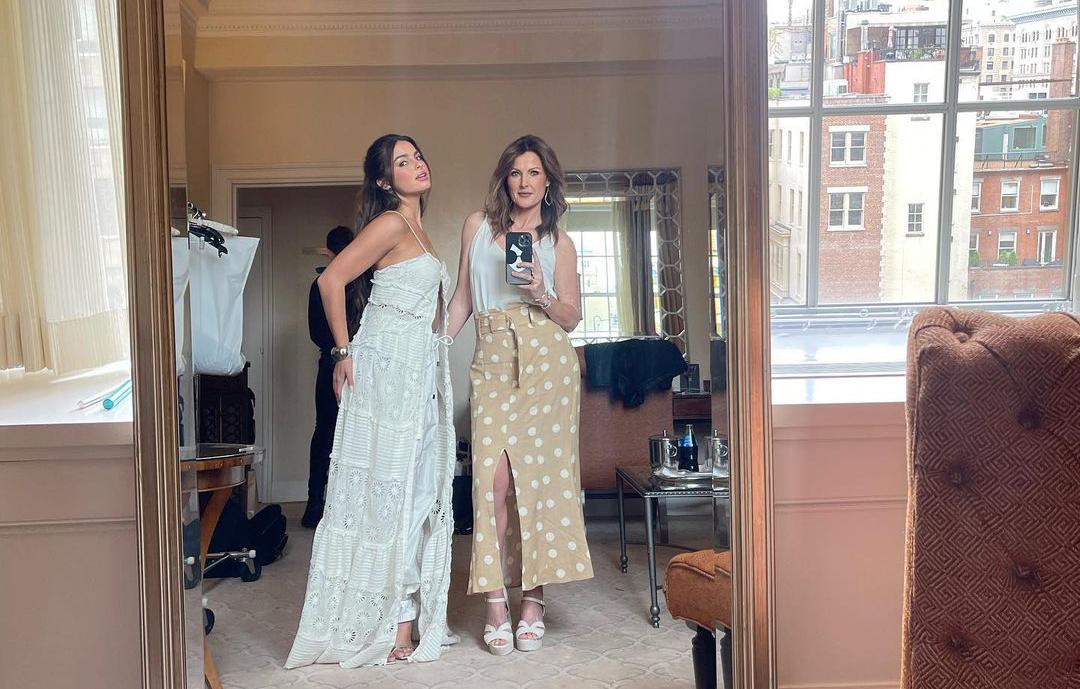 TikTok Star Addison Rae Unfollows Mom Following Dad's Affair