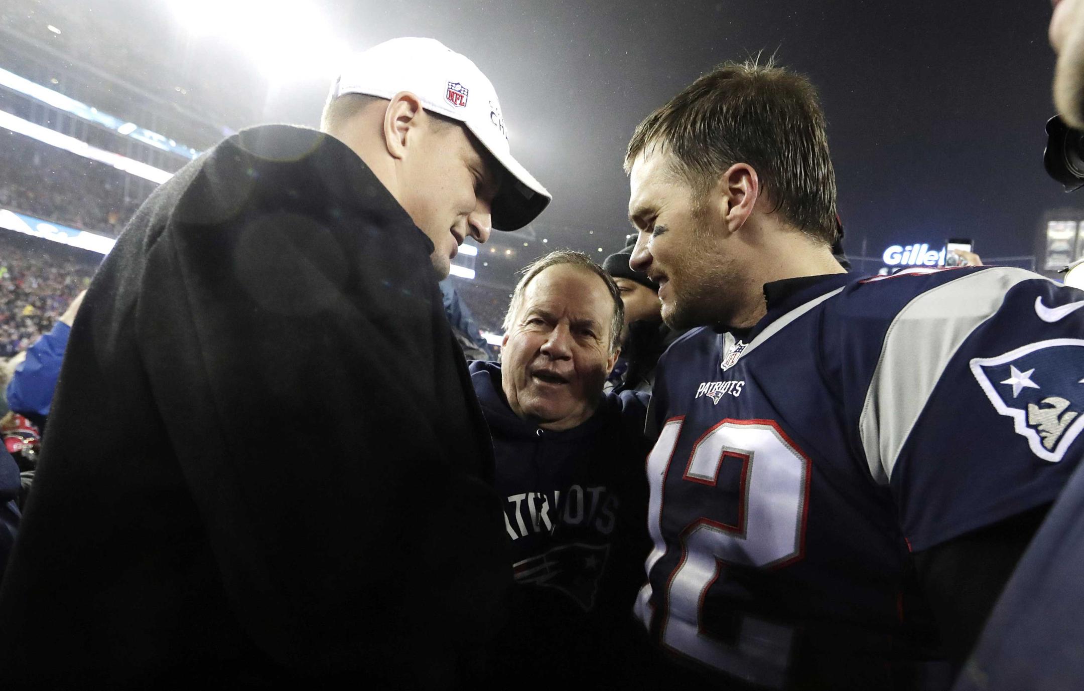 Rob Gronkowski Criticizes Tom Brady's Underwear Thirst Trap