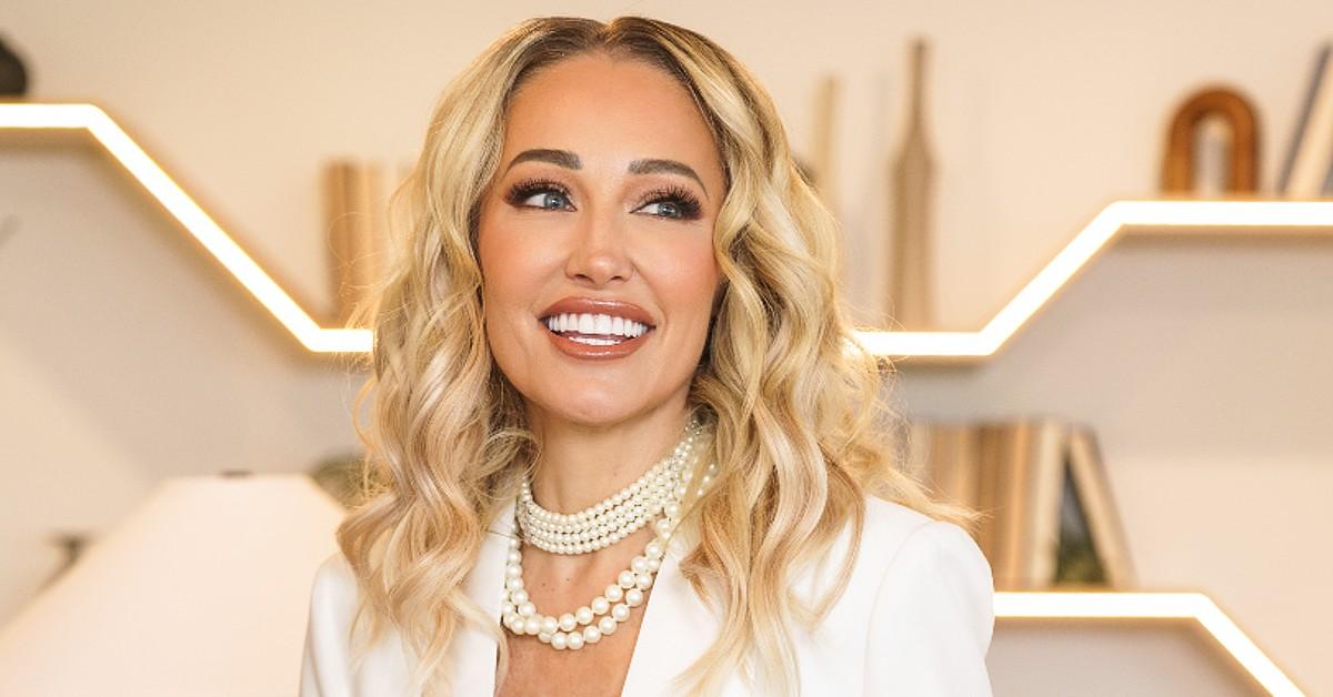 Mary Bonnet Admits Writing Her New Memoir Was 'Therapeutic'